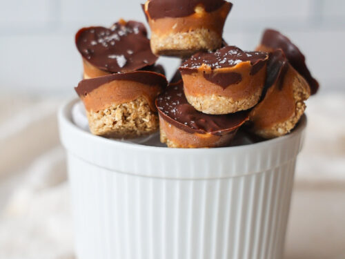Chocolate Snickers Bites