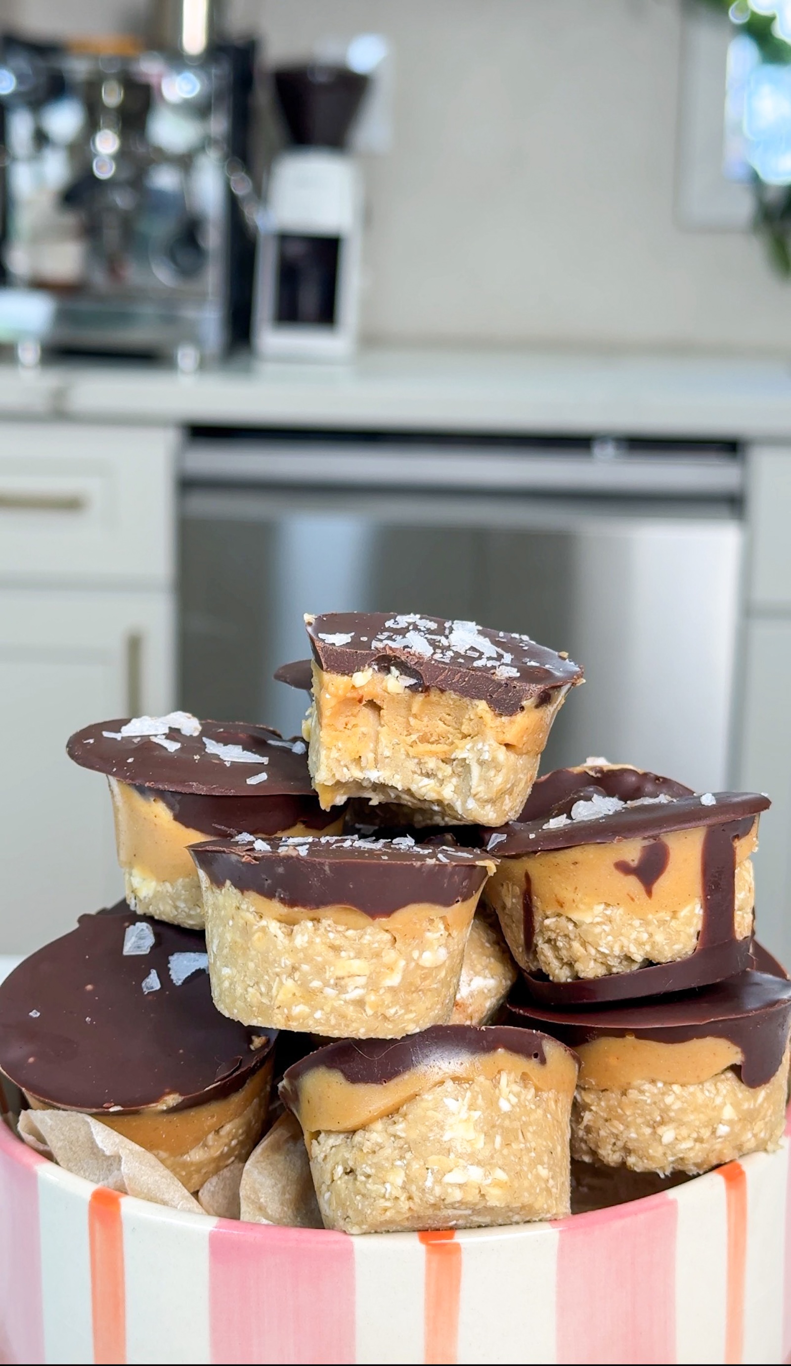 Healthy snickers - danishealthyeats.com