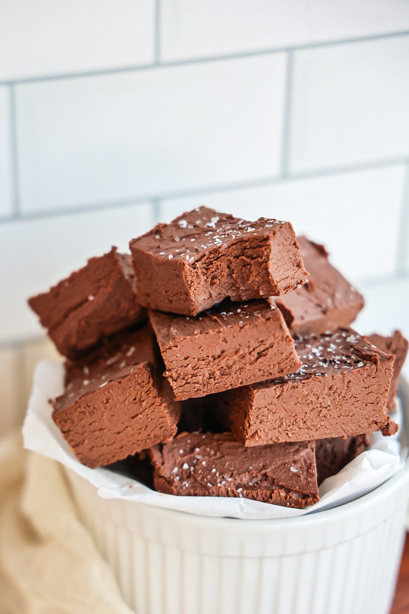 Healthy fudge (2 ingredients) - danishealthyeats.com