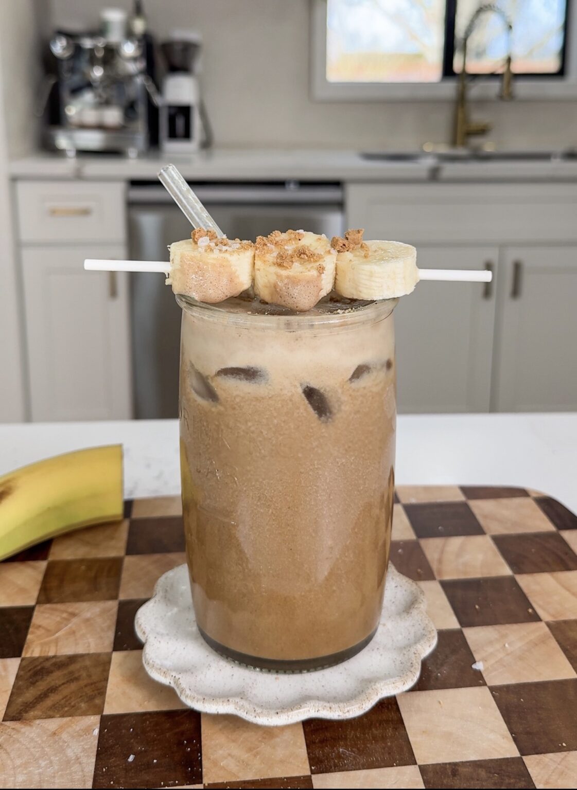 Creamy banana milk latte (with real bananas - no syrups ...